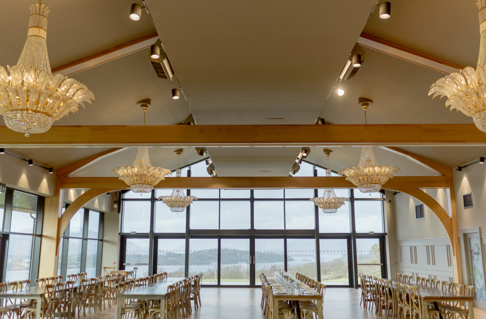 Boturich Castle Wedding Venue on Loch Lomond: A Luxury Castle Wedding ...
