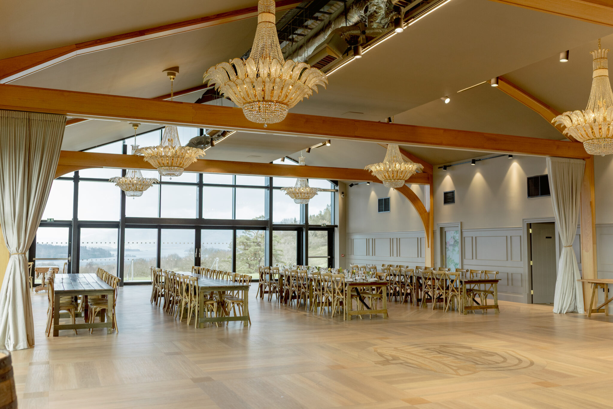 Boturich Castle Wedding Venue on Loch Lomond: A Luxury Castle Wedding ...